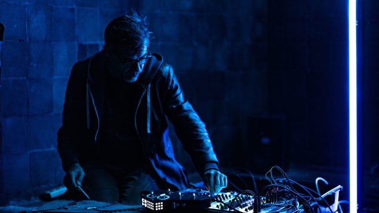 11/27(wed) “Simon Berz 「TECTONIC[A] Japan Tour 2024」 in KYOTO” – UrBANGUILD